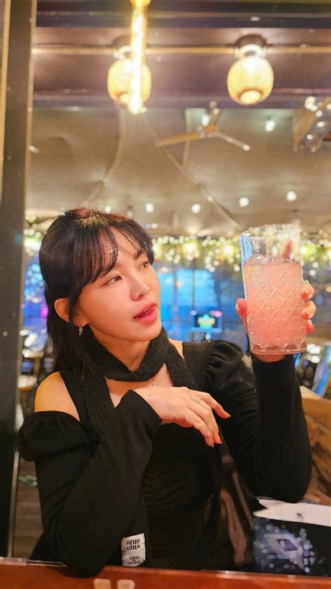 에일크루브루잉 탭룸 홍대점 에일크루브루잉 탭하우스 홍대 맥주도 취향에 따라 다양하게 금요일 15 24시 Open 에일크루맥주양조장ipa피자수제맥주책거리홍대