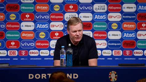 Koeman Over Penalty Scheidsrechter Floot Voor Lullige Dingetjes Nu Nl