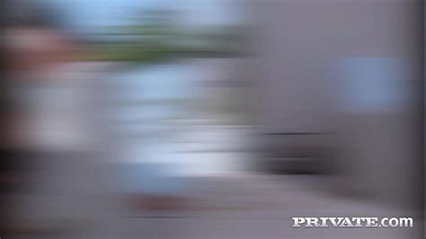 Lynna Nilsson Model Page