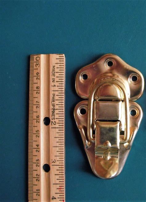 Brass Case Latch Dlb Large Guitar And Amp Parts