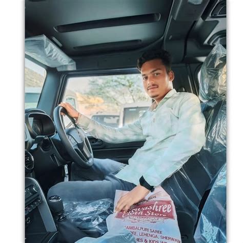 Jaga Sahu01 Threads Say More