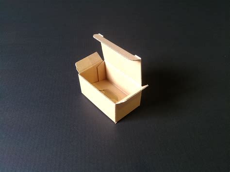 取扱商品 東鈴紙器株式会社