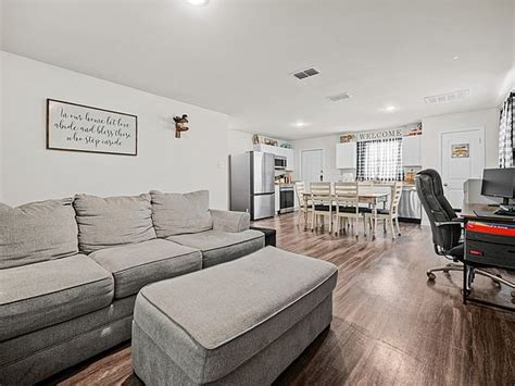 452 Bobbie St Mabank Tx 75147 Mls 21053205 Zillow