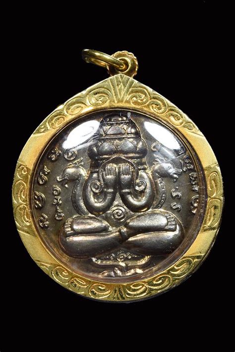 พระปิดตาพังพระกาฬ ปี32 รุ่นแรก บล็อคทองคำ สวยแชมป์ ร้าน สิทธาพระเครื่อง