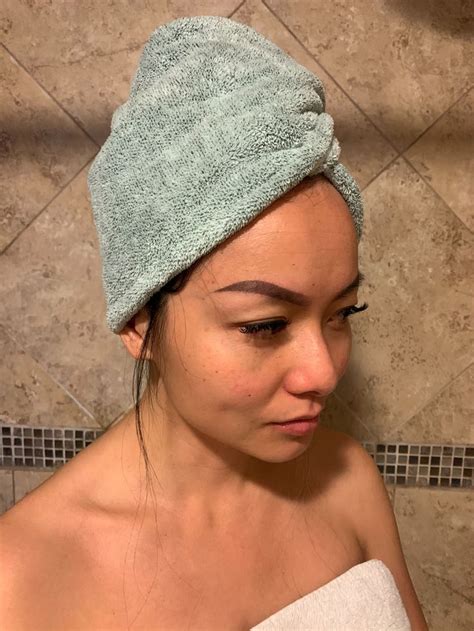 Lisa Sam Wearing Myhomebody Hair Wrap Shinny Hair Anti Frizz Products Hair Wrap