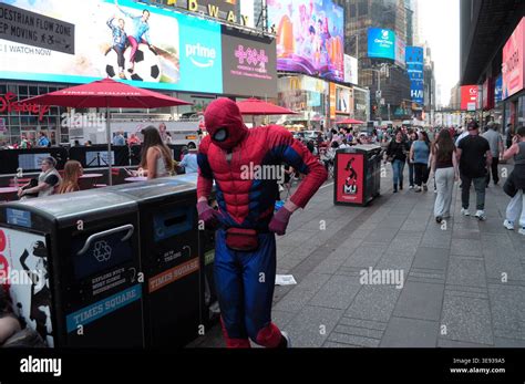 New York United States 16th Apr 2026 A Person Dressed In A Spider