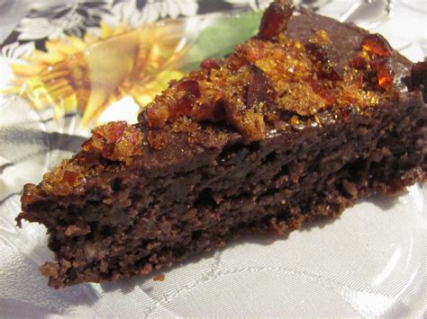 The Secret With Love Английска торта с бадеми