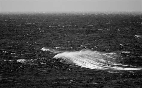 Infragravity The Waves Youve Never Heard Of Swellnet Analysis Swellnet