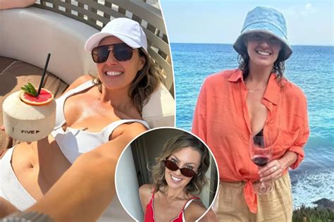 Amanda Balionis Relaxes By The Pool In A Bikini During Her Getaway In
