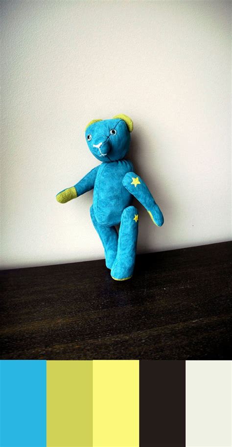 Analogous Colour Scheme Mapping Out The Colour Used In This Photograph Makes It Easier To