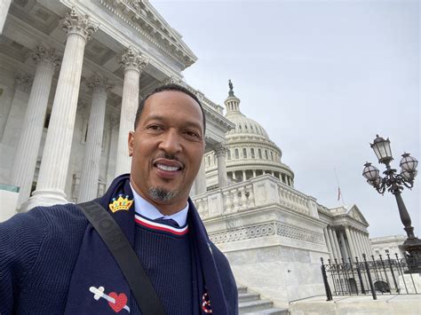 About Us Willishoward