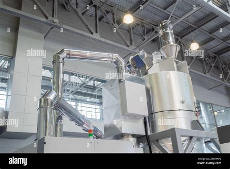 Automatic Injection Molding Machine Dryer Tank For Drying Plastic