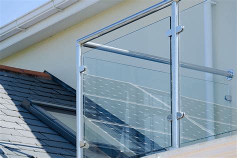 About Us Camel Glass