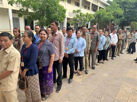 ប្រធាន គ ជ ប បានអញ្ជើញចុះពិនិត្យមើលការបោះឆ្នោតជ្រើសរើសក្រុមប្រឹក្សា អាណត្តិទី៤ ឆ្នាំ២០២៤