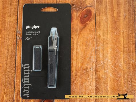 Scissors 3 5″ Thread Snips Featherweight Series With Spring Action By Gingher Millard Sewing