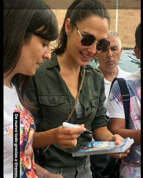 Pin By Ирина Рахматулина On Gal Gadot Gal Gadot Gal Strong Women