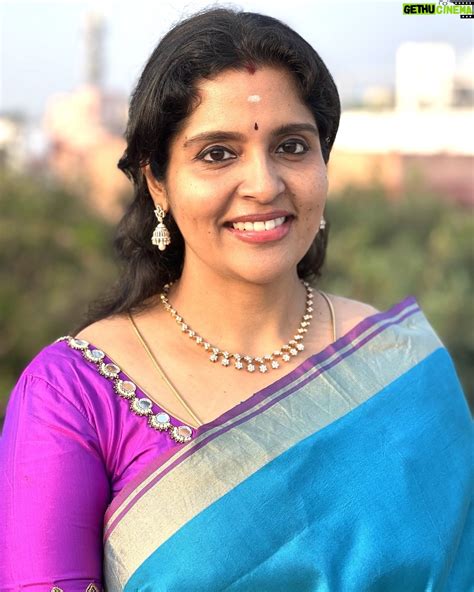 Singer Brindha Sivakumar Wiki Biography Age Gallery Spouse And More