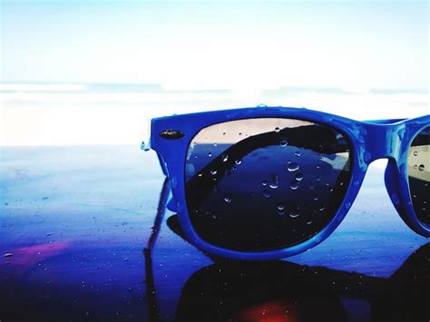 Reflection Sunglasses Images Free Download On Freepik