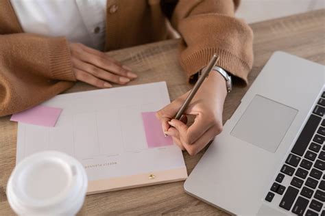 How To Declutter Your Apartment 19 Tips To Get And Keep It Clutter Free Simple Natural Mom