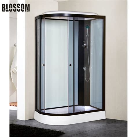 Simple Offset Glass Room Cabin Shower Stall With Low Tray Shower