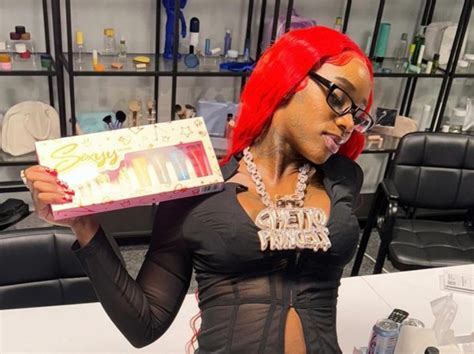 Rapper Launches Nsfw Make Up Line With Vulgar Lip Gloss Names Metro