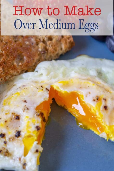 How to Make Over Medium Eggs | Recipe | Perfect fried egg, Over easy eggs, How to cook eggs