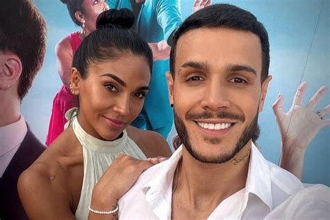 Los Chats De Mario Irivarren Y Vania Bludau Confirman Relación Tóxica