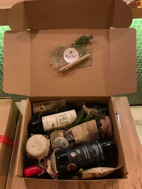 საახალწლო სასაჩუქრე ყუთები რომელთა გამოწერასაც ონლაინ შეძლებთ At