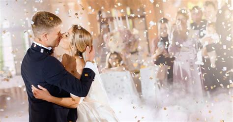 Пятисотая пара новобрачных заключила брак в Ступино — В РФ