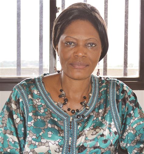 Thérese Mbassi Alegue De Chef De Secrétariat De 3 Directeurs Généraux à
