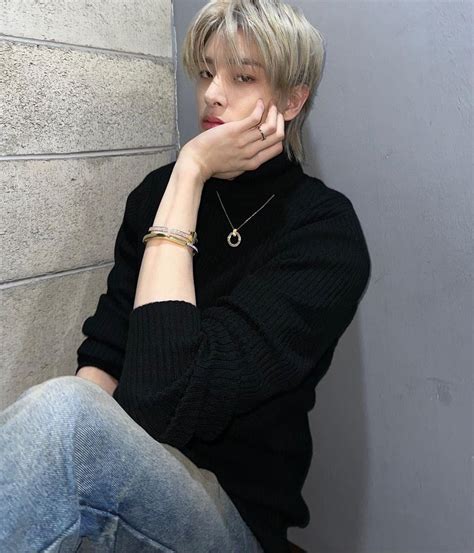 ou n on Twitter 아존나잘생겻어 내가 제이크를 얼굴만보고 좋아하는게아니란걸 증명할방법이없네