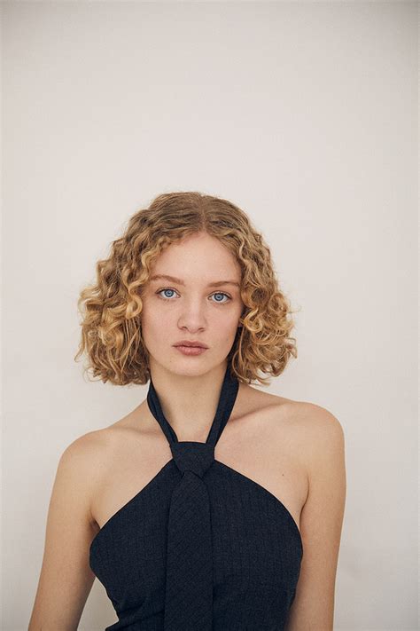 Asta Perl Indeed Model Management