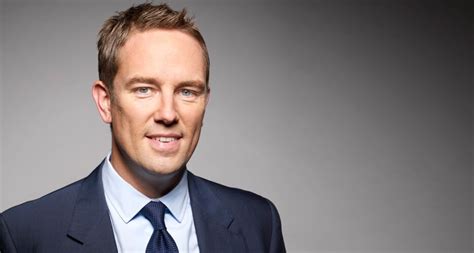 Hire Simon Thomas Speaker Agent Contact Details