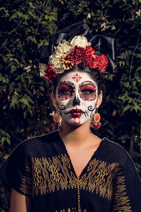 Dia De Los Muertos Makeup Woman