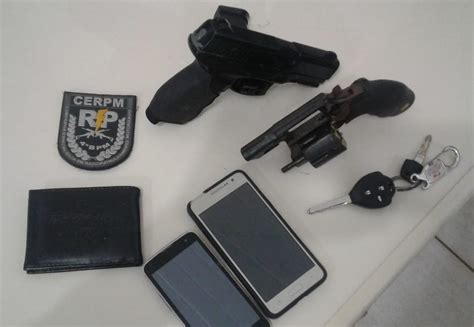 Adolescente De Anos Suspeito De Assalto Morre Em Tiroteio Com A Pm No Ap Amap G