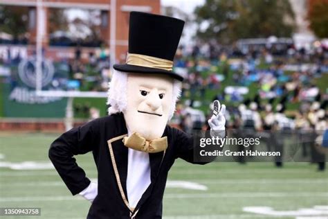 Wake Forest Mascot Photos And Premium High Res Pictures Getty Images