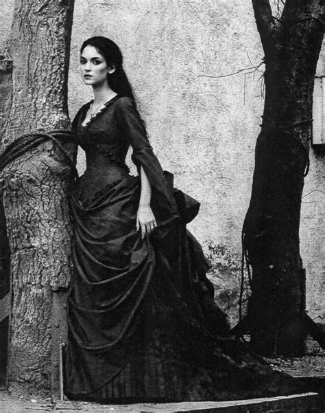 Winona Ryder In Bram Stokers Dracula I Love This Movie And This