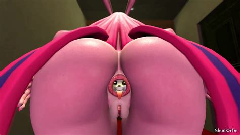 Giantess Lovander Fart