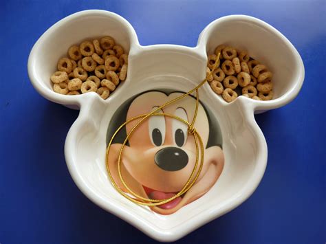 Practical Life Xii Threading Cheerios