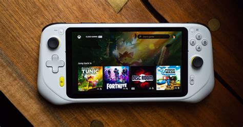 Logitechs G Cloud Gaming Handheld Arrives In October For News