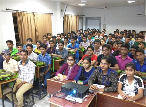 Computer Training Classes In Varanasi Id 14345348555