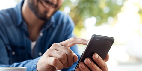 Making the First Move: Perfect First Message Online Dating Examples | Blog | Tawkify