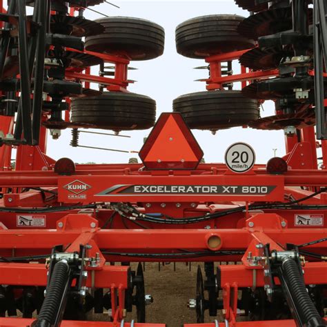 Kuhn 8010 40 Excelerator Xt North Star Ag
