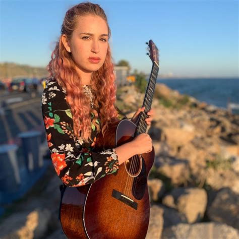 Trinity Rose Morning Text Stereo Stickman