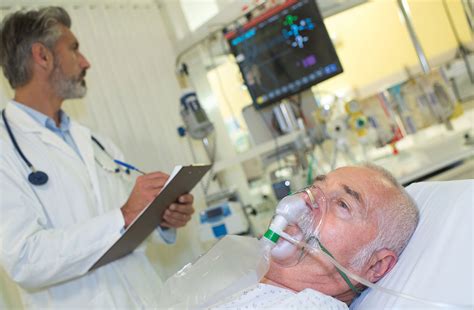 Rapid Response To Clinical Deterioration With Early Warning