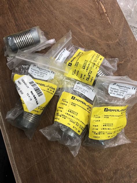 Stock Pepperl Fuchs 9401 10 10 045018 Coupling New Provide Stock