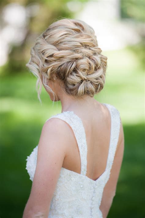 Romantic Bridal Updo Romantic Updo Hairstyles Romantic Wedding Hair