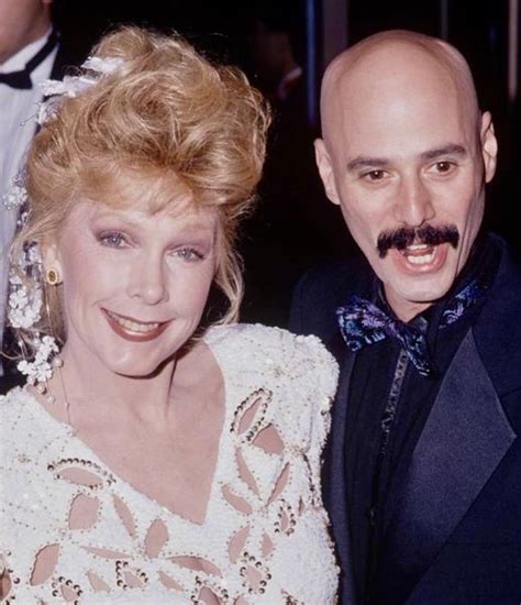 Kiss La Banda MÀs Caliente Del Mundo Hoy FalleciÓ Stella Stevens