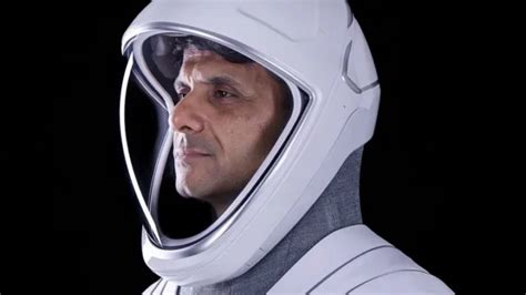 Gajar Ka Halwa Mango Nectar To Help Shubhanshu Shukla Satiate Home Food Cravings In Space