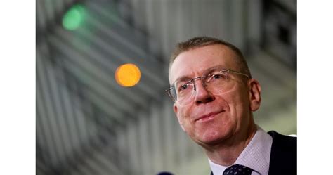 И Латвия експулсира руския посланик в знак на солидарност с Естония